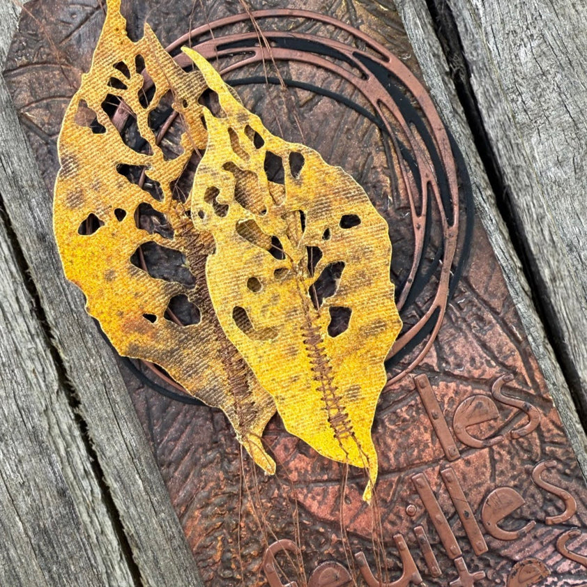 Tim Holtz Sizzix 3D Large Embossing Folder Foliage and Embossing Pad B ...